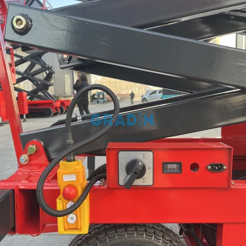 Self-Propelled Electric Scissor Lift – Gradin